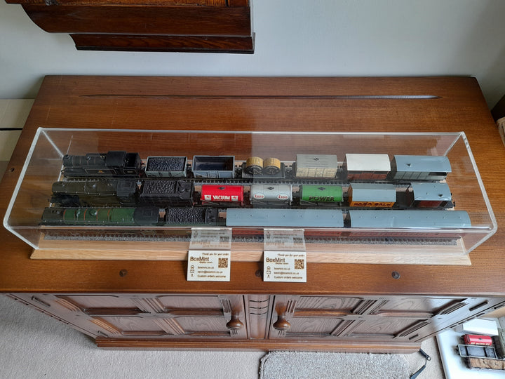 BoxMint Custom Display cases for Antiques, Models, and Collectables ...